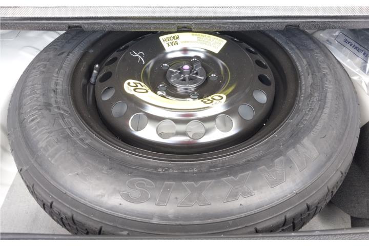 GOMAS 17" con aros. Puerto Rico, ClasificadosOnline.com