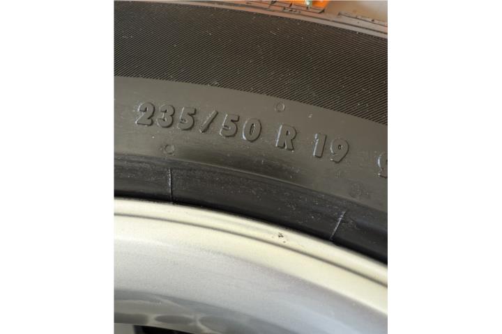 AROS 19 de AUDI y VOLKSWAGEN con gomas new Puerto Rico ...