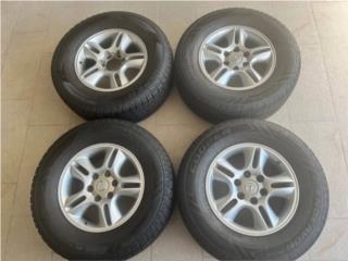 Gomas con aros 17 GX470 Puerto Rico, ClasificadosOnline.com