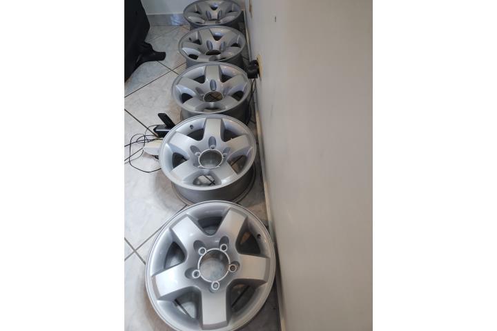 5AROS SUZUKI GRAND VITARA 1999-2005 Puerto Rico, ClasificadosOnline.com