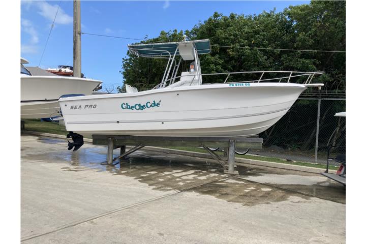 Sea-Pro - SeaPro 235 2002 Center Console 225hp Merc EFI, Botes Puerto ...