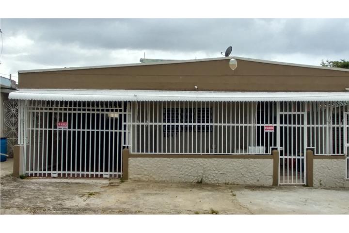 A pocos pasos de Plaza - AyLyAC - Marquesina, Urbanizacion-Puerto Nuevo ...