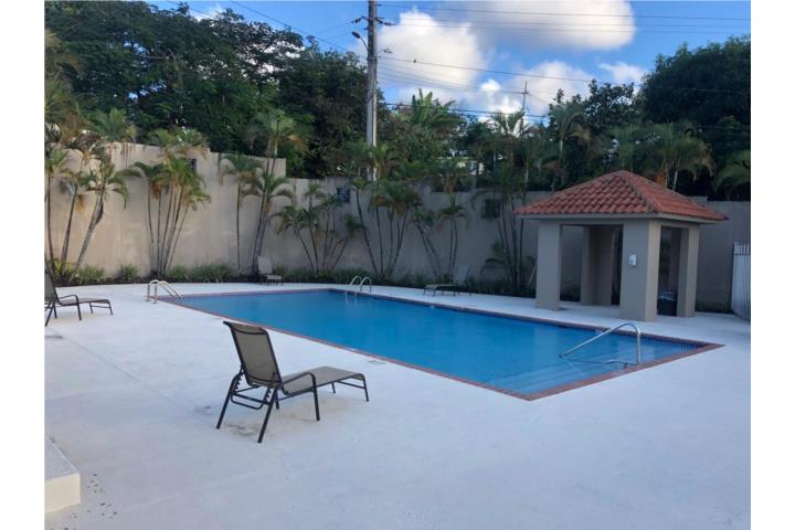 Cond. Porticos de Guaynabo, Céntrico y Seguro,