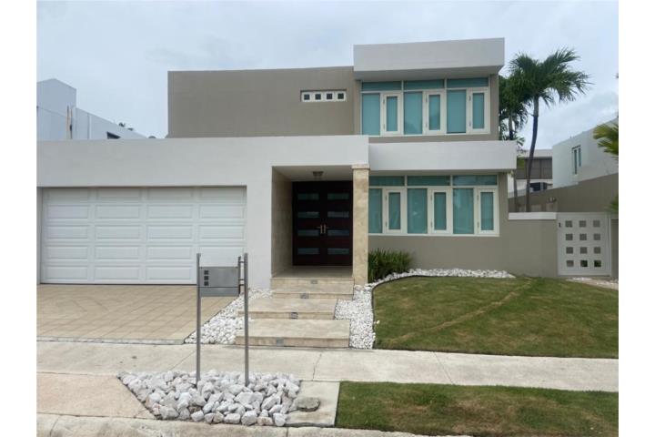 Hermosa propiedad en Quintas Reales, Urbanizacion-Quintas Reales ...