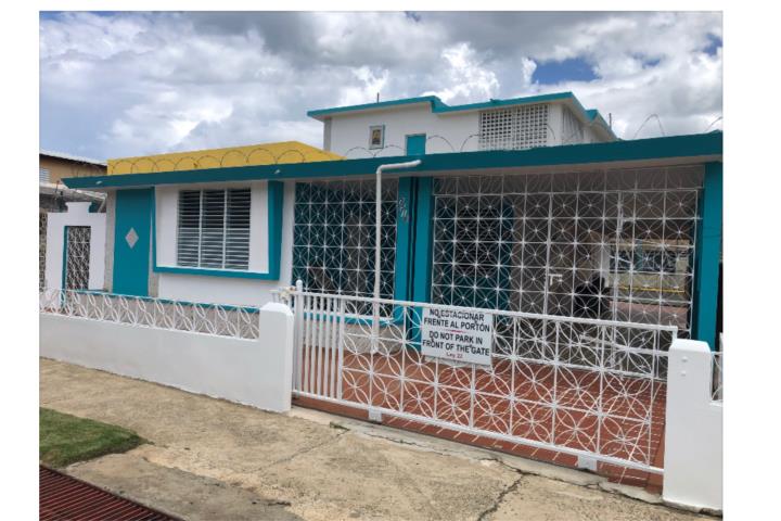 A pasos de RUM. Calle Llorens Torres , Urbanizacion-La Riviera Alquiler ...