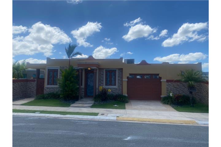 SOLD, Vendido Vista Al Mar Puerto Rico, Venta Bienes Raíces Cataño ...