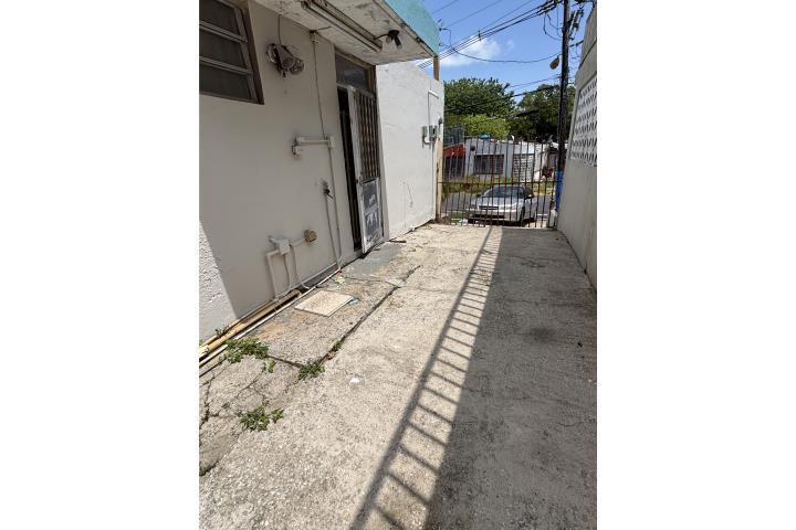 Flamboyan Puerto Rico, Venta Bienes Raíces Manatí Puerto Rico, Real ...