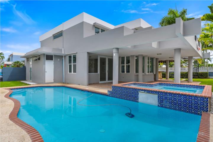 Sierra Del Rio Puerto Rico, Venta Bienes Raíces San Juan - Río Piedras ...