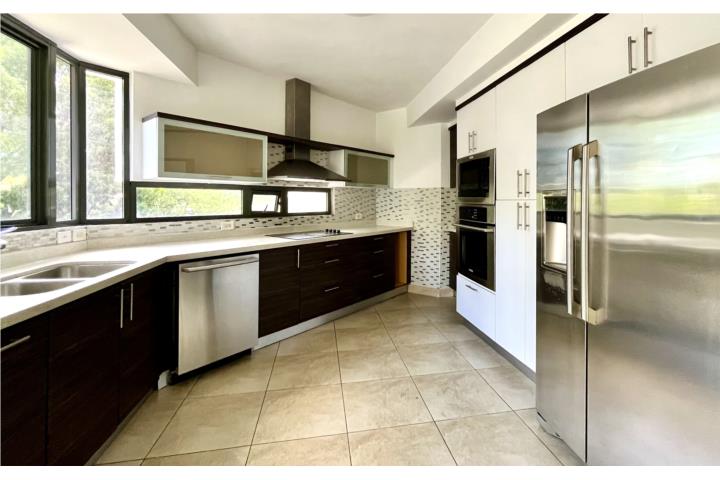 Quantum Metro Center Puerto Rico, Venta Bienes Raíces San Juan - Hato ...