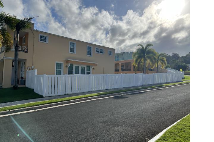 Los Faroles Puerto Rico, Venta Bienes Raíces Bayamón Puerto Rico, Real ...