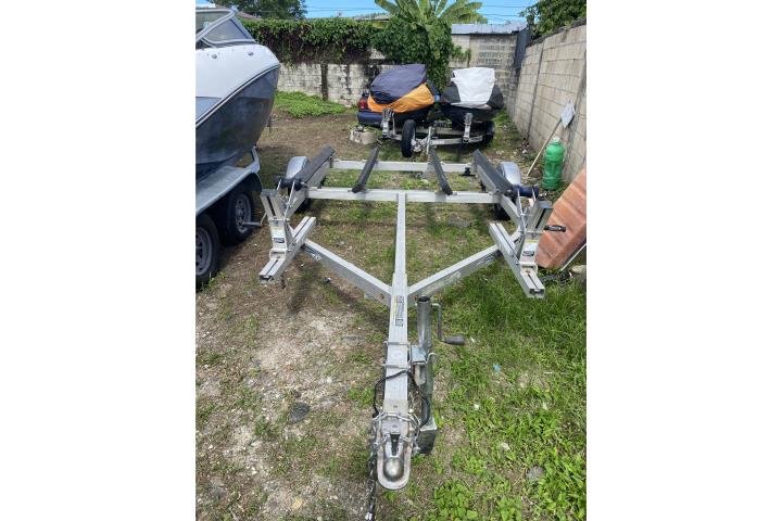 Triton Boats - Carreton doble triton no tablila 2000$, Botes Puerto ...