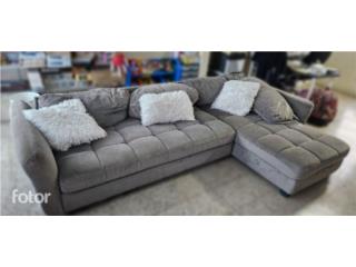 Mueble seccional incluye ottoman y cojines Puerto Rico