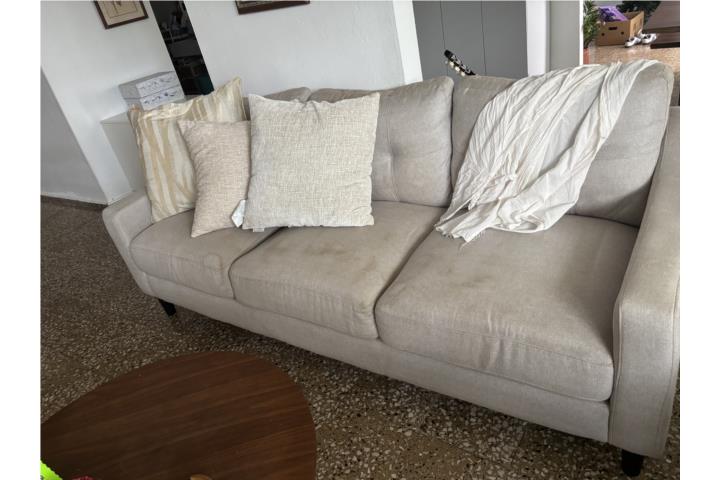 Sofa familiar Puerto Rico