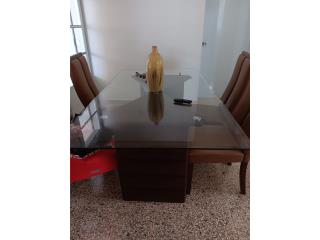 Mesa de comedor en cristal base en madera Puerto Rico