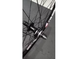 Bombshell One80 24"x1.75 Wheelset,