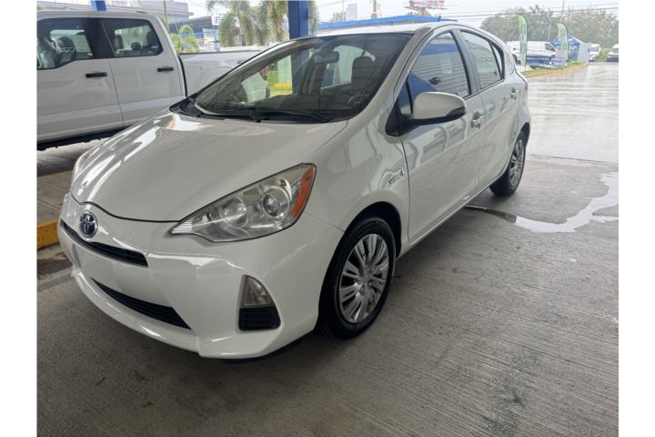 Toyota, Prius C del 2014 Clasificados Online Puerto Rico