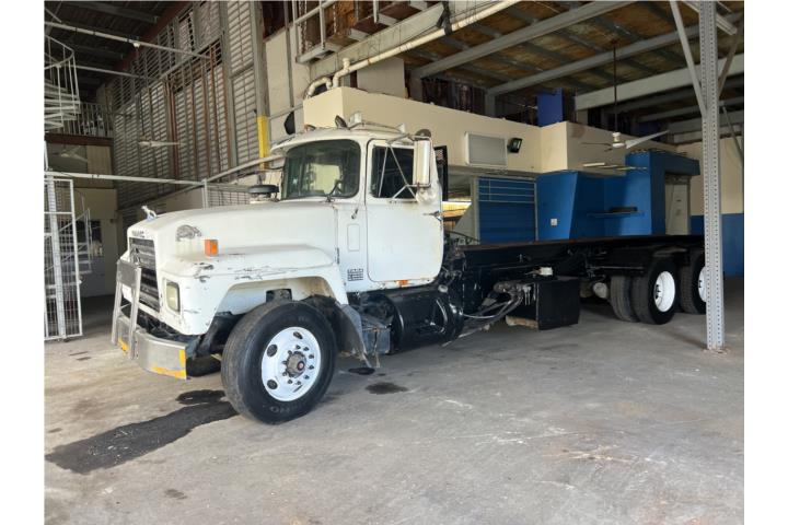 Mack, Mack RD del 2002 Clasificados Online Puerto Rico