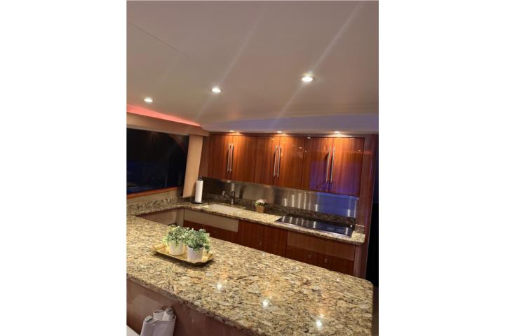 Viking - Viking 56' 2005 Flybridge, Botes Puerto Rico Clasificados Online