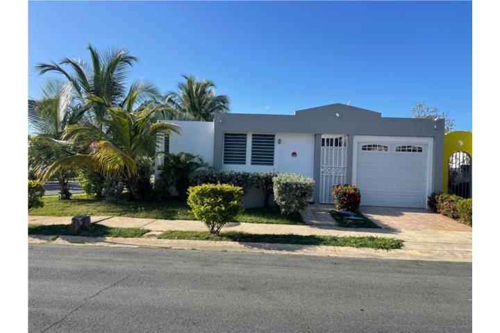 Vistas del Oceano en Loiza 3-2 cerca playa, Urbanizacion-Vistas Del ...