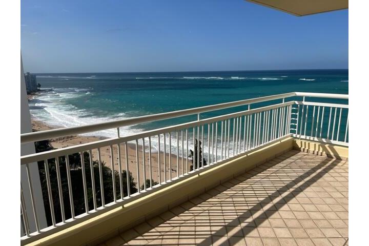 **CARRION COURT PLAYA - PH - OCEAN FRONT!!**, Condominio-Carrion Court ...