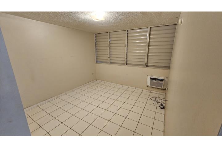 YA SE RENTO! NEW CENTER PLAZA, Condominio-New Center Plaza Alquiler ...