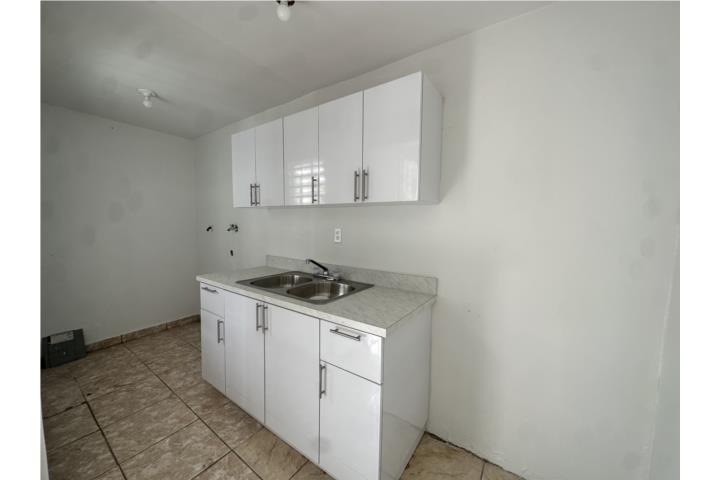 CAPARRA HEIGHTS *CASITA APARTE * SAN PATRICIO,