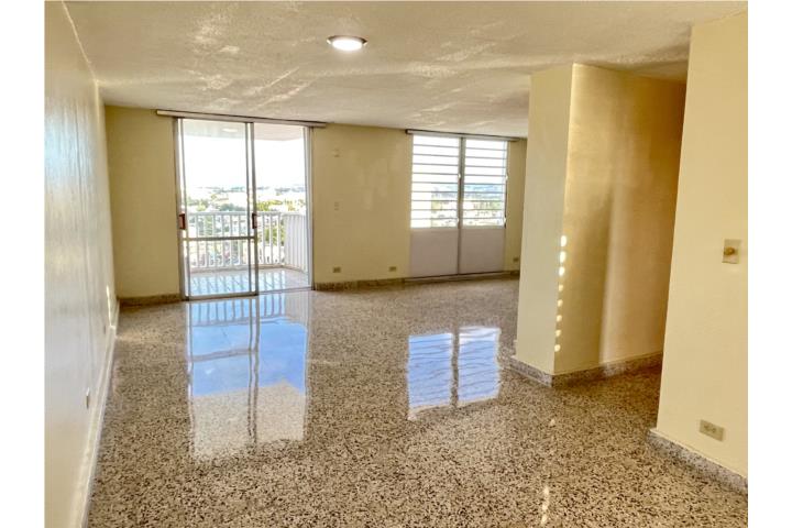 **DEAL $1695 WITH INCREDIBLE CITY VIEW**, Condominio-Miramar Towers ...