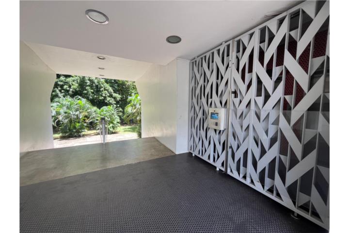Hato Rey El Monte Sur 3 beds 1.5 Apartment, Condominio-El Monte Sur ...