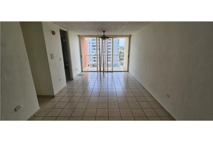 COND. WHITE TOWER! 1 CUARTO!, Condominio-White Tower Alquiler Bienes ...