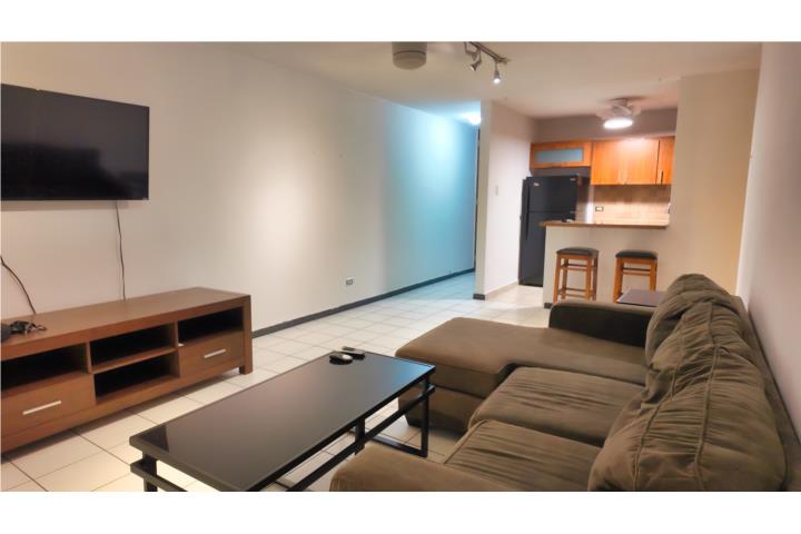 Apartamento de 1 Cuarto y 1 Baño, 700sqtf, Condominio-New San Juan ...