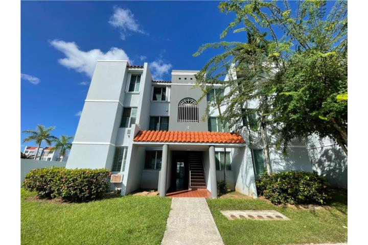 Patios Sevillanos Puerto Rico, Venta Bienes Raíces Trujillo Alto Puerto ...