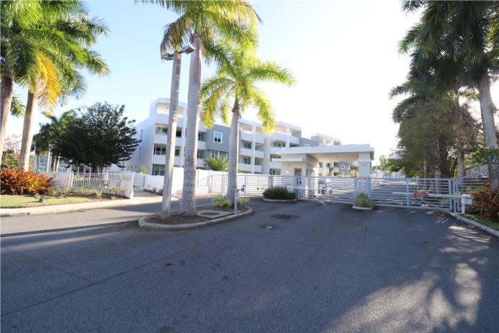 Chalets De La Fuente Puerto Rico, Venta Bienes Raíces Carolina Puerto ...