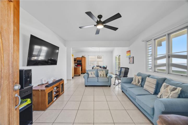 Guardarraya Puerto Rico, Venta Bienes Raíces Patillas Puerto Rico, Real ...