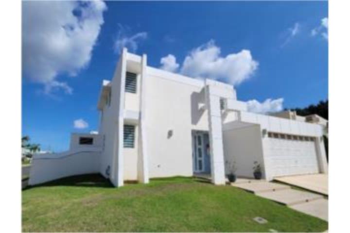 Estancias De La Fuente Puerto Rico, Venta Bienes Raíces Toa Baja Puerto ...