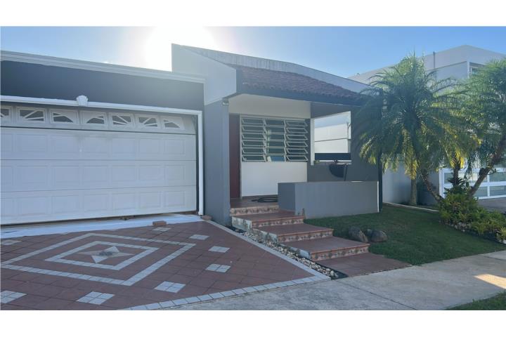 Palacios Reales Puerto Rico, Venta Bienes Raíces Toa Alta Puerto Rico ...