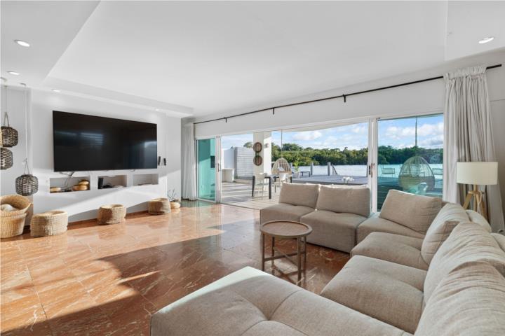 Vistamar Marina Puerto Rico, Venta Bienes Raíces Carolina - Isla Verde Puerto Rico, Real Estate ...