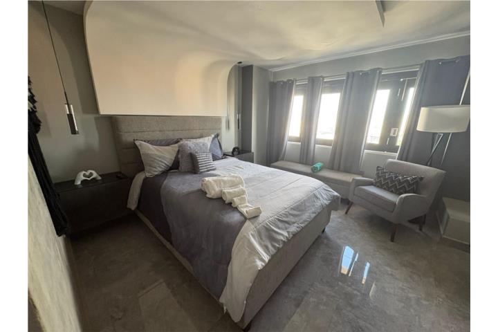 Condominio-Plaza 20, San Juan - Santurce Puerto Rico