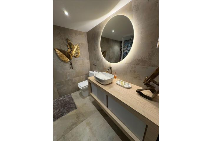 Condominio-Plaza 20, San Juan - Santurce Puerto Rico