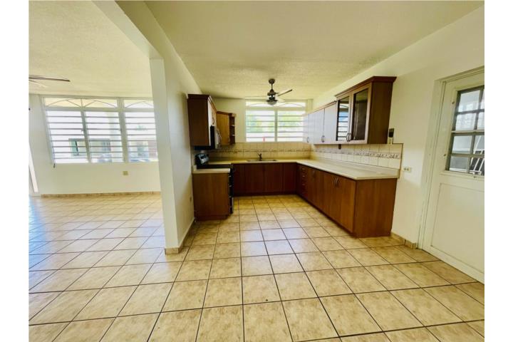 Torrimar Puerto Rico, Venta Bienes Raíces Guaynabo Puerto Rico, Real ...