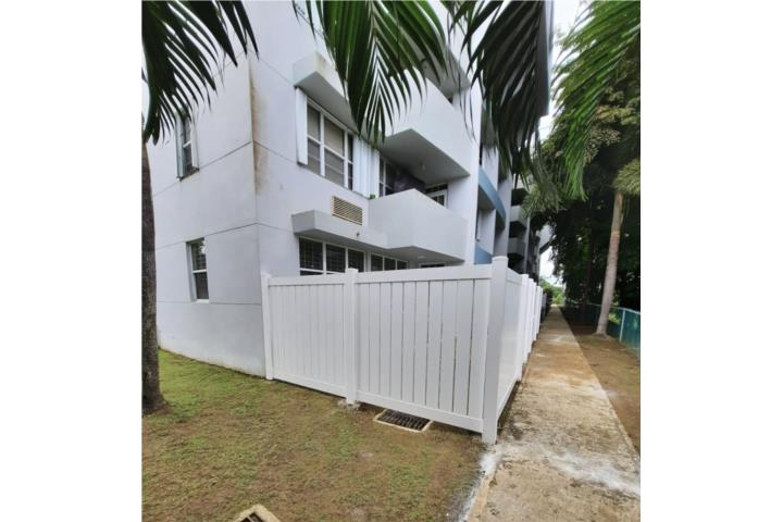 Verja PVC estilo Semi-privada Puerto Rico