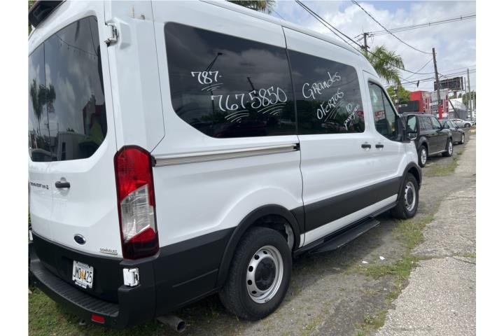 Ford, Transit Passenger Van del 2020 Clasificados Online Puerto Rico